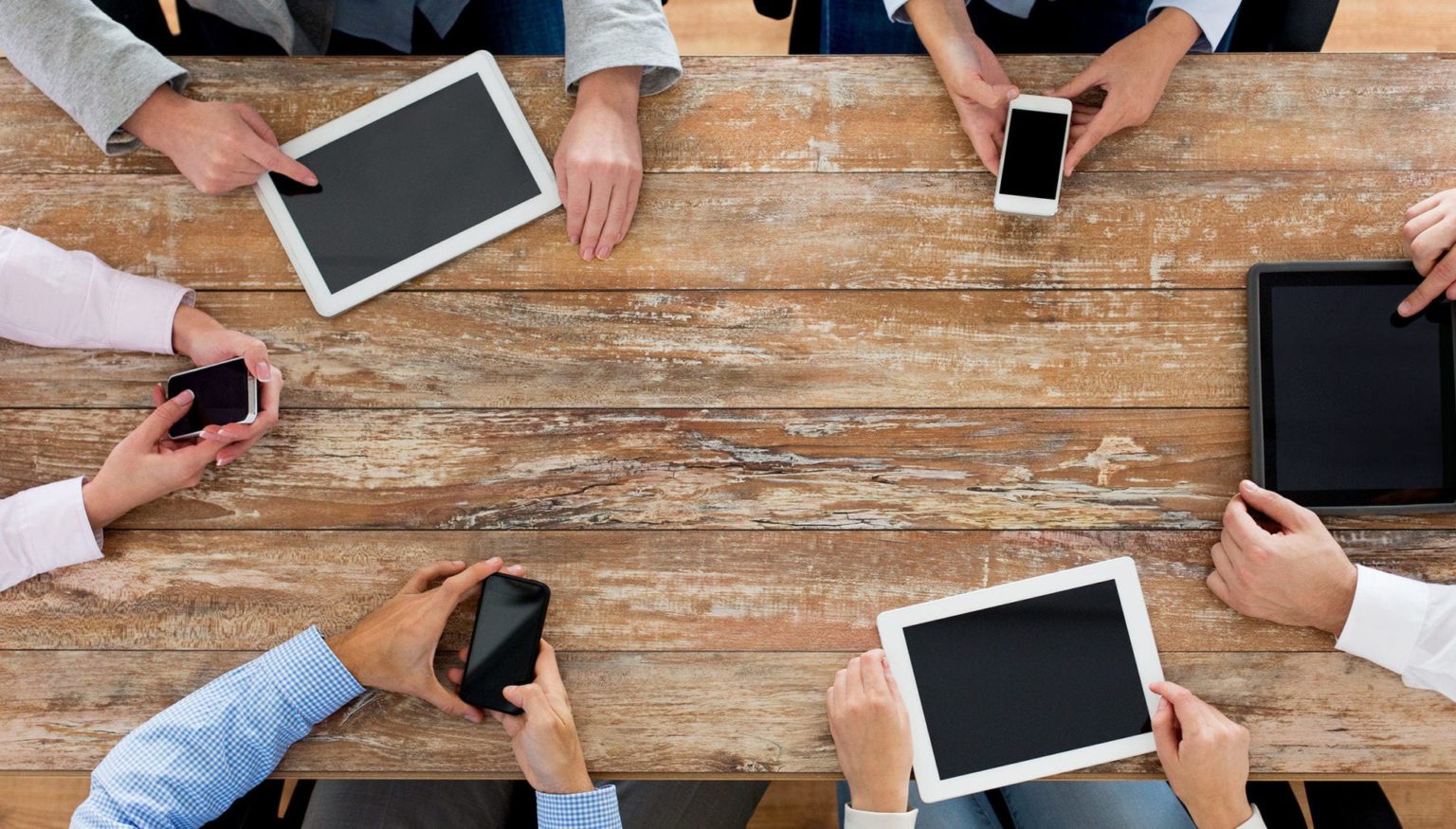 5 Famous Apps Built Using JavaScript - Tweak Your Biz