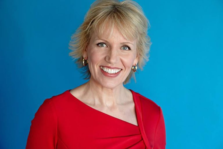 Mari Smith: The Story Behind The Lady - Tweak Your Biz