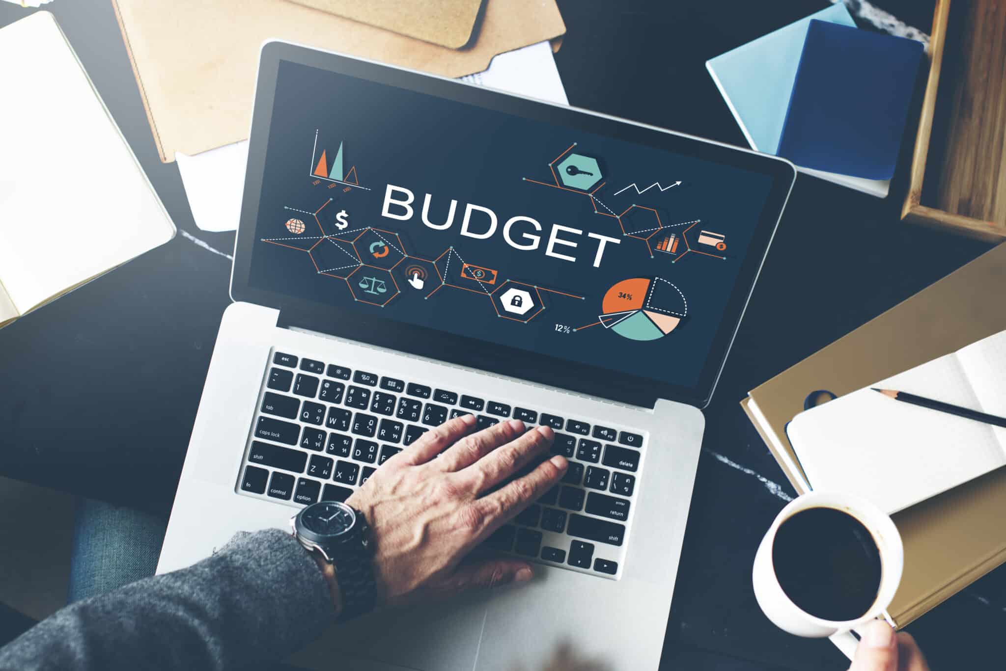 8 Tips to Help You Manage Your Small Business Cash Flow - Tweak Your Biz